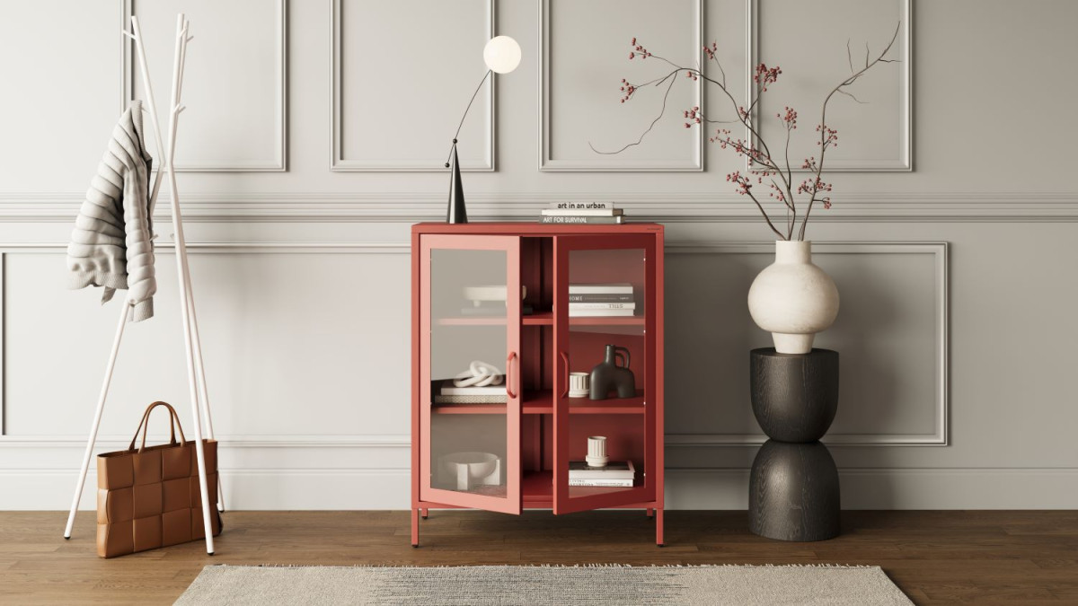 Meble metalowe w stylu maksymalistycznego minimalizmu i duchu less waste